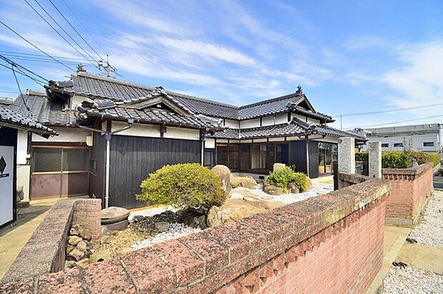 JR小野田線 妻崎駅から640m 徒歩8分 4SLDKの中古一戸建て情報【スマイティ】物件番号：35-8697186