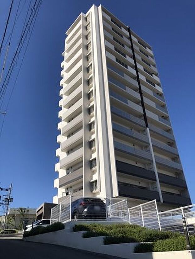 レーヴ牧港一丁目 2LDK 14階の中古マンション情報【スマイティ】物件番号：47-8482286