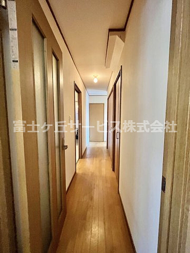 袋井市鷲巣 中古住宅 4SLDKの中古一戸建て情報【スマイティ】物件番号：22-8124759