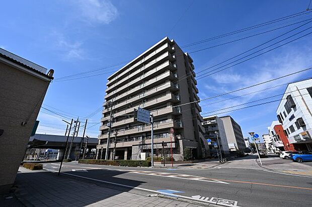 サーパス桐生駅前 6F 3LDK 6階の中古マンション情報【スマイティ】物件番号：10-8693306