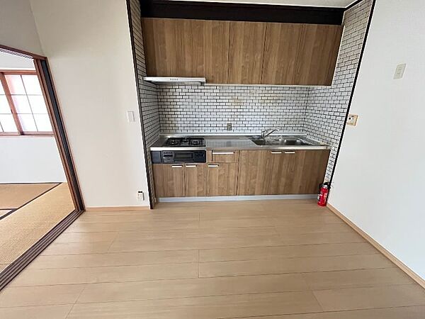 【ホームズ】ライオンズマンションコザ 805｜沖縄市、バス コザ下車 徒歩2分の中古マンション