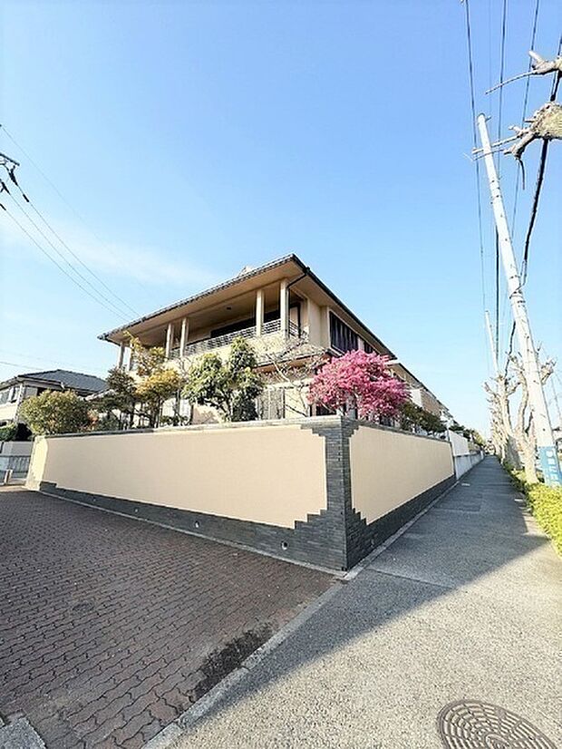 地下鉄西神・山手線 西神中央駅から1040m 徒歩13分 5LDKの中古一戸建て情報【スマイティ】物件番号：28-8600639