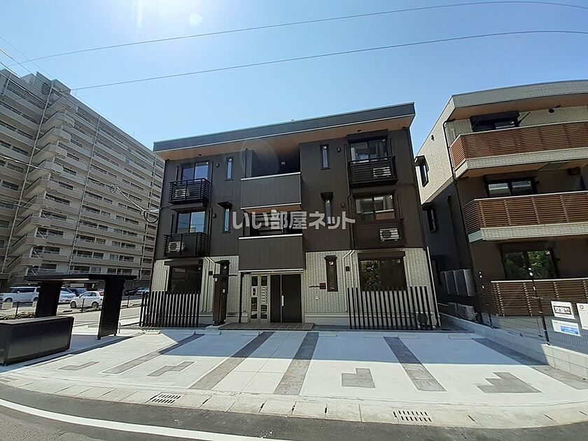 【ホームズ】でお部屋探し！AZLIE（アズリエ） 3階/301[3LDK/賃料13万円/64.1㎡]賃貸アパート住宅情報(物件番号:3700199-0029246、取扱い不動産会社:大東建託 ...