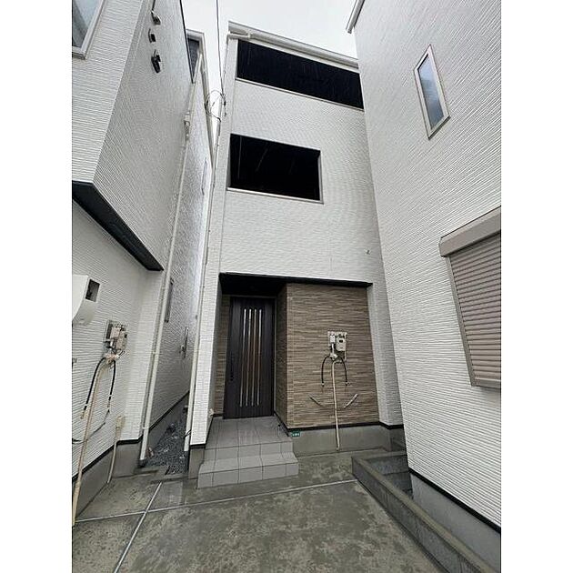 【ホームズ】でお部屋探し！Kolet南浦和10[2SLDK/賃料22.7万円/96.98㎡]賃貸一戸建て住宅情報(物件番号:3701047-0237634、取扱い不動産会社:ハウスコム埼玉 ...