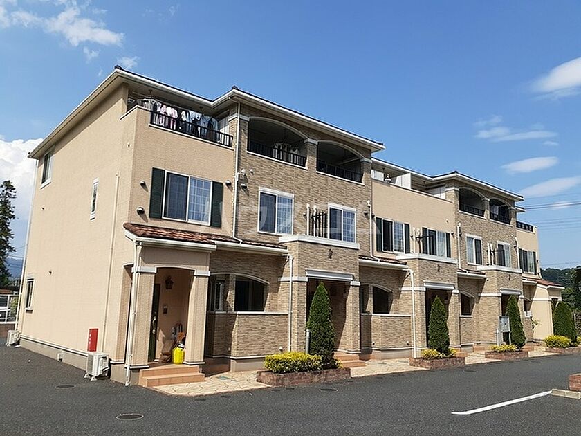 【ホームズ】でお部屋探し！プリムローズS 2階/206[2LDK/賃料6.6万円/70.35㎡]賃貸アパート住宅情報(物件番号:3701001-0253035、取扱い不動産会社:ハウスコム埼玉 ...