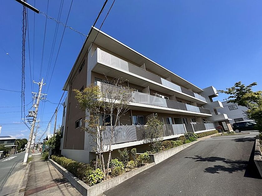 【ホームズ】でお部屋探し！静岡県浜松市中央区初生町817-1[2LDK/賃料8.6万円/70.45㎡]。賃貸マンション住宅情報(物件番号:3701008-0203344、取扱い不動産会社 ...